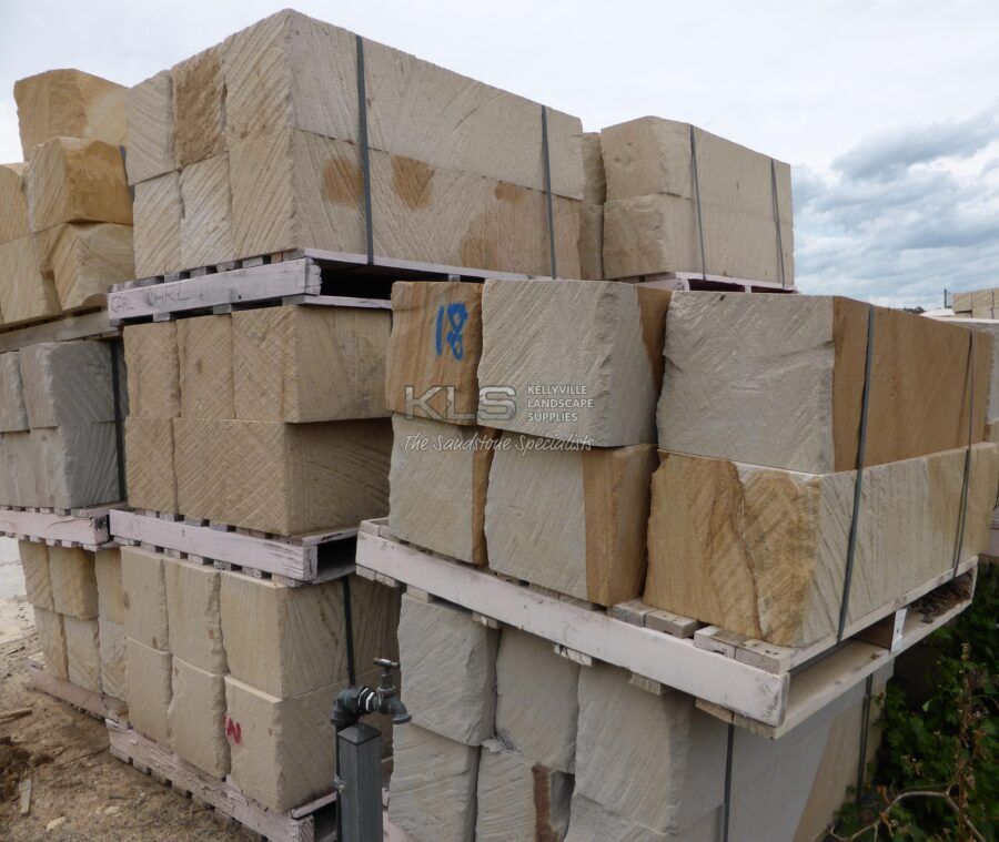 Sandstone Retaining Wall and Logs Blocks Sydney | KLS Sandstone